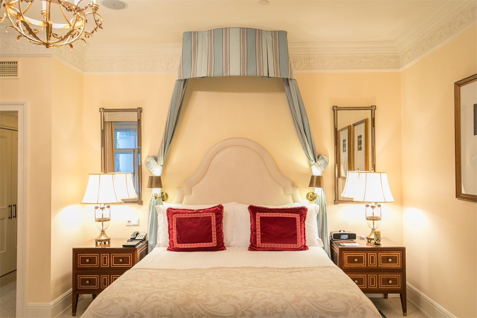 Price for Four Seasons with Admiralty and park view Room at Four ...